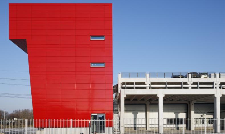 gevel bedrijfsgebouw Fagron | Nationale staalprijs